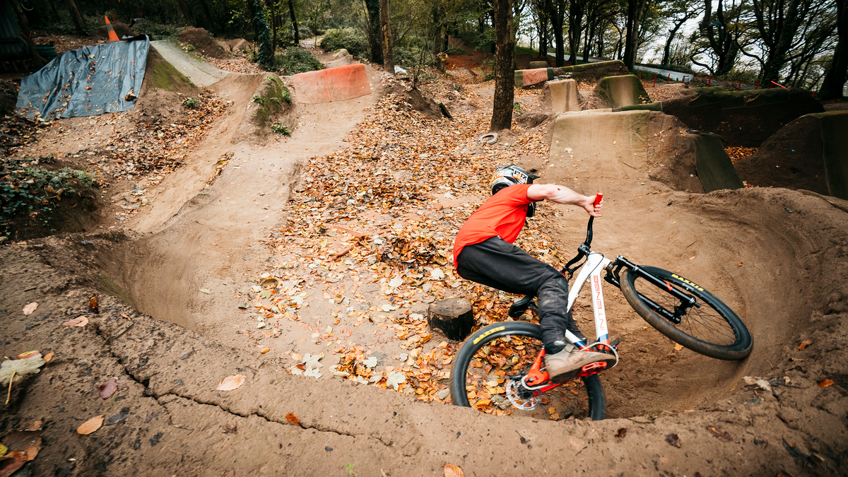 DJ Dirt Jump Bike Frame – INTENSE LLC