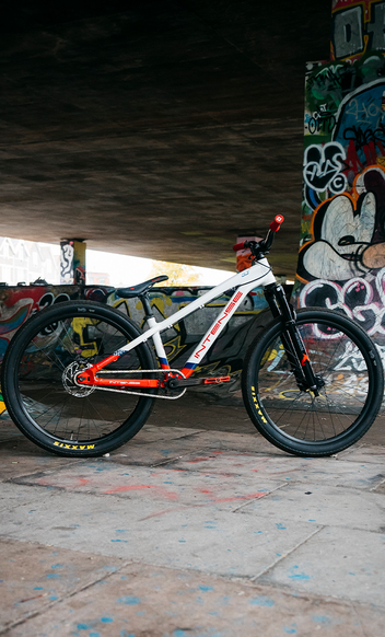 DJ Dirt Jump Bike Frame – INTENSE LLC