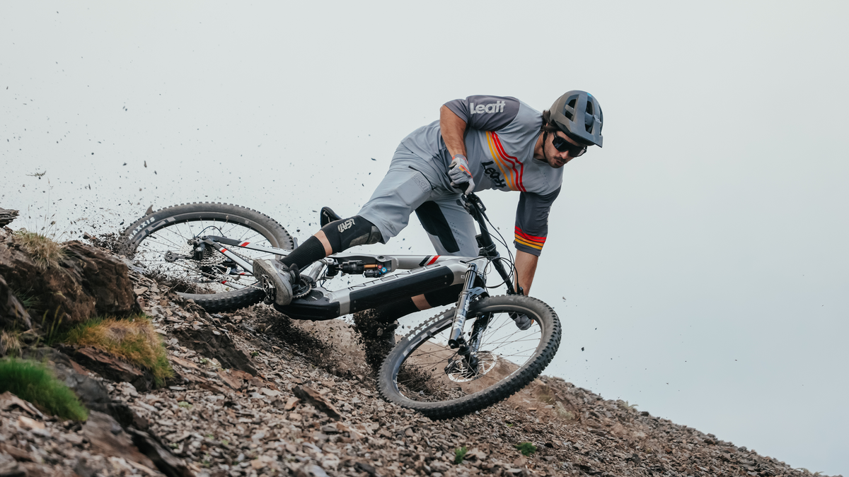 Buy High-Performance Electric Mountain Bikes Online | INTENSE CYCLES ...